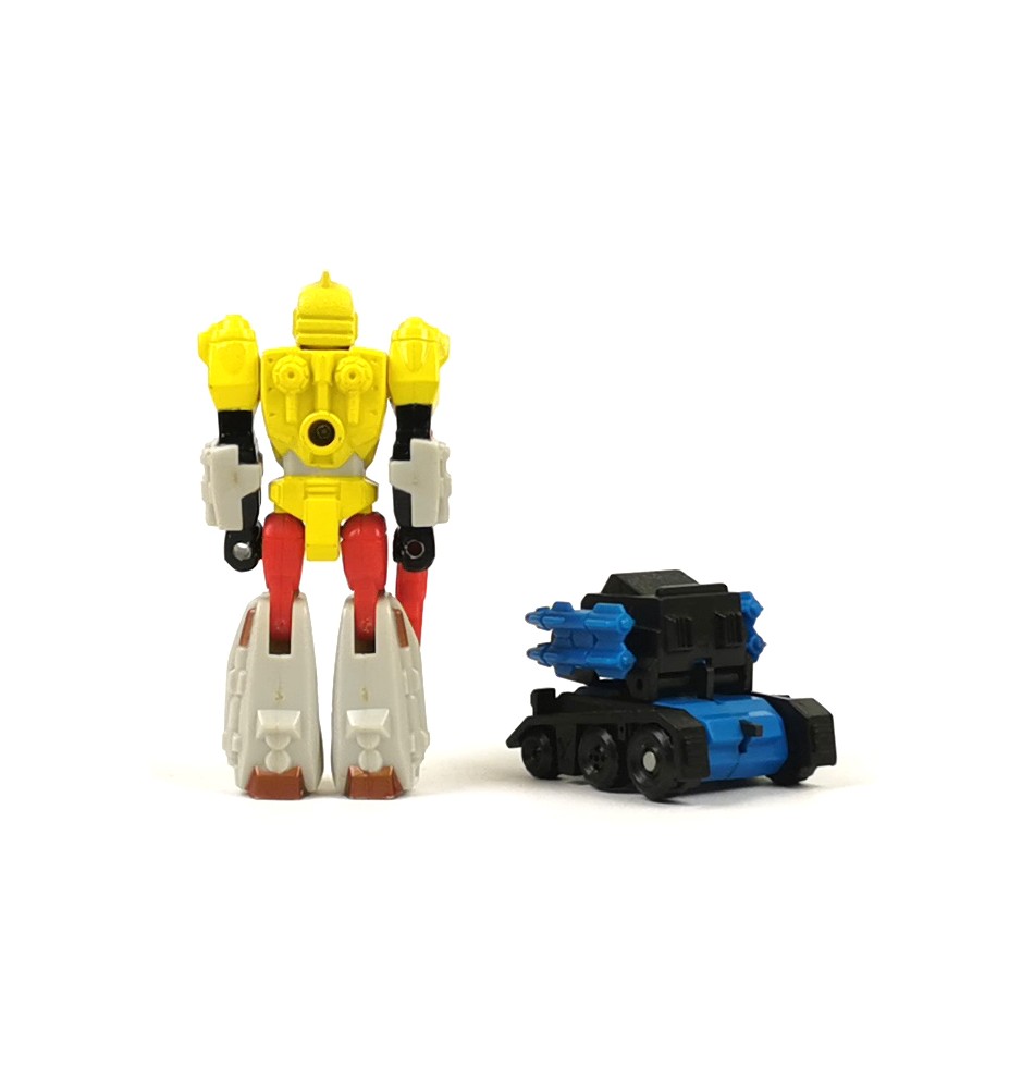 TRANSFORMERS : Powerflash et Road Rocket Actionmasters